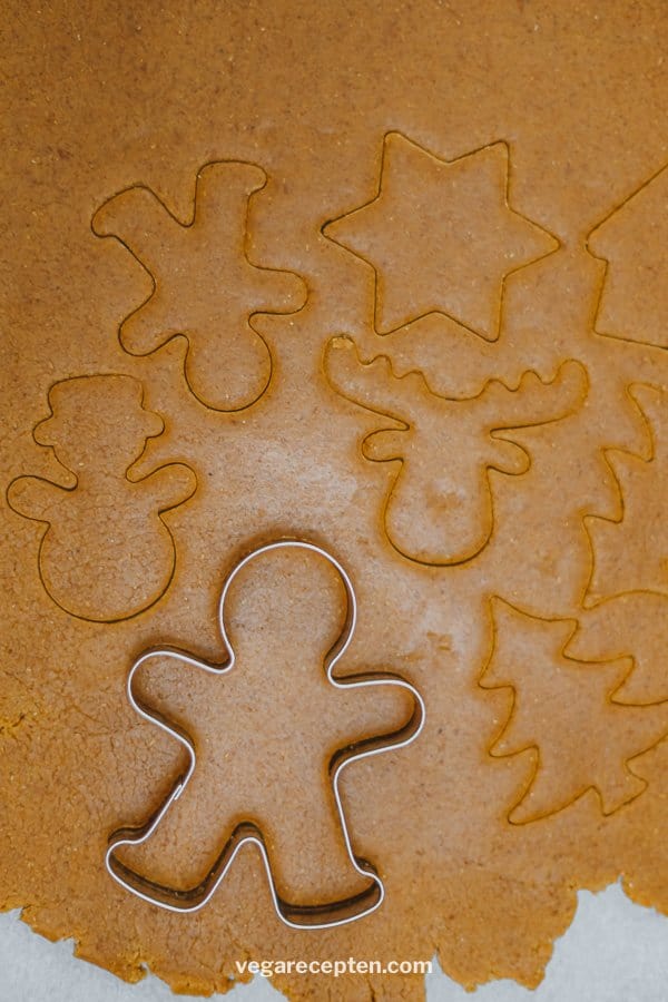 Kerstkoekjes bakken met een lekker speculaas recept - Vega Recepten