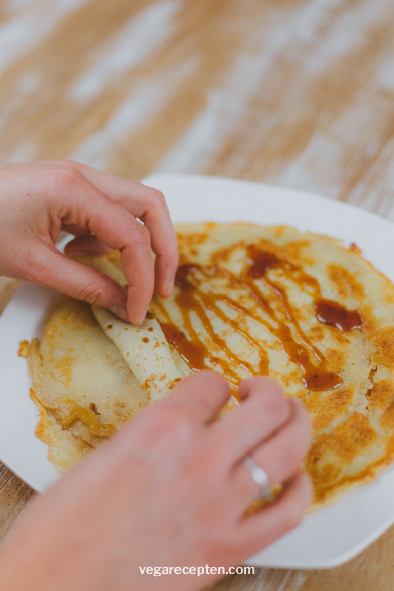 Pannenkoeken recept: zelf pannenkoeken maken - Vega Recepten